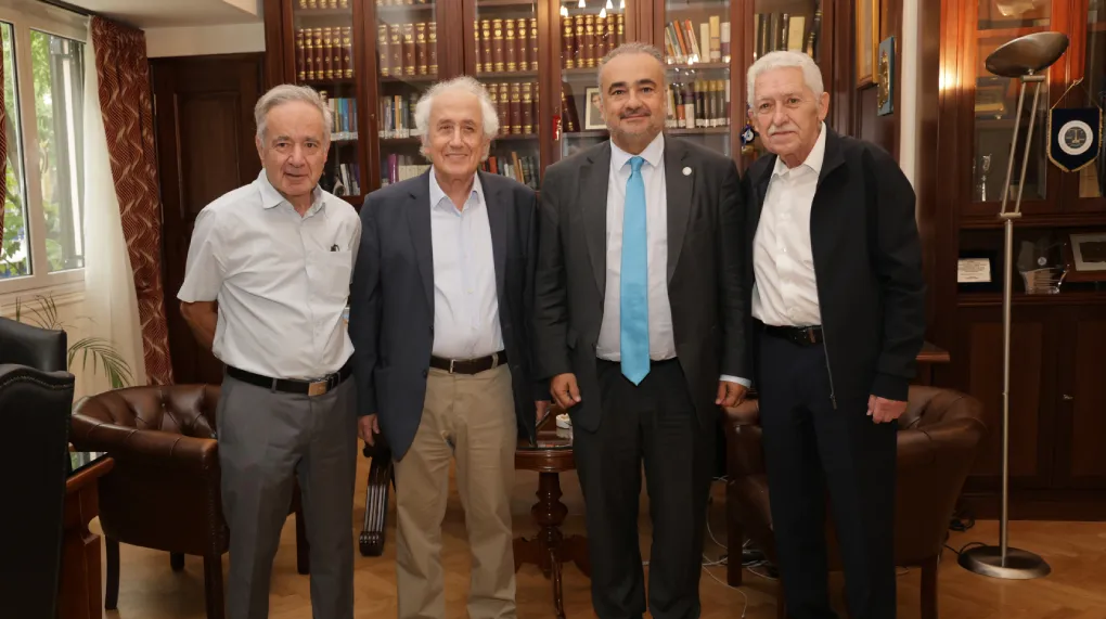 Τέσσερις πρόεδροι του Δικηγορικού Συλλόγου Αθηνών καταδικάζουν το ...