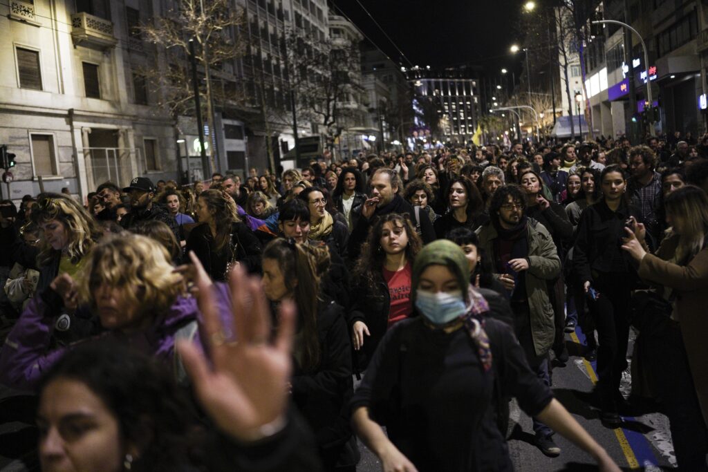 ΟΛΜΕ: «Συμμετέχουμε στην παγκόσμια φεμινιστική απεργία στις 8 Μάρτη ...