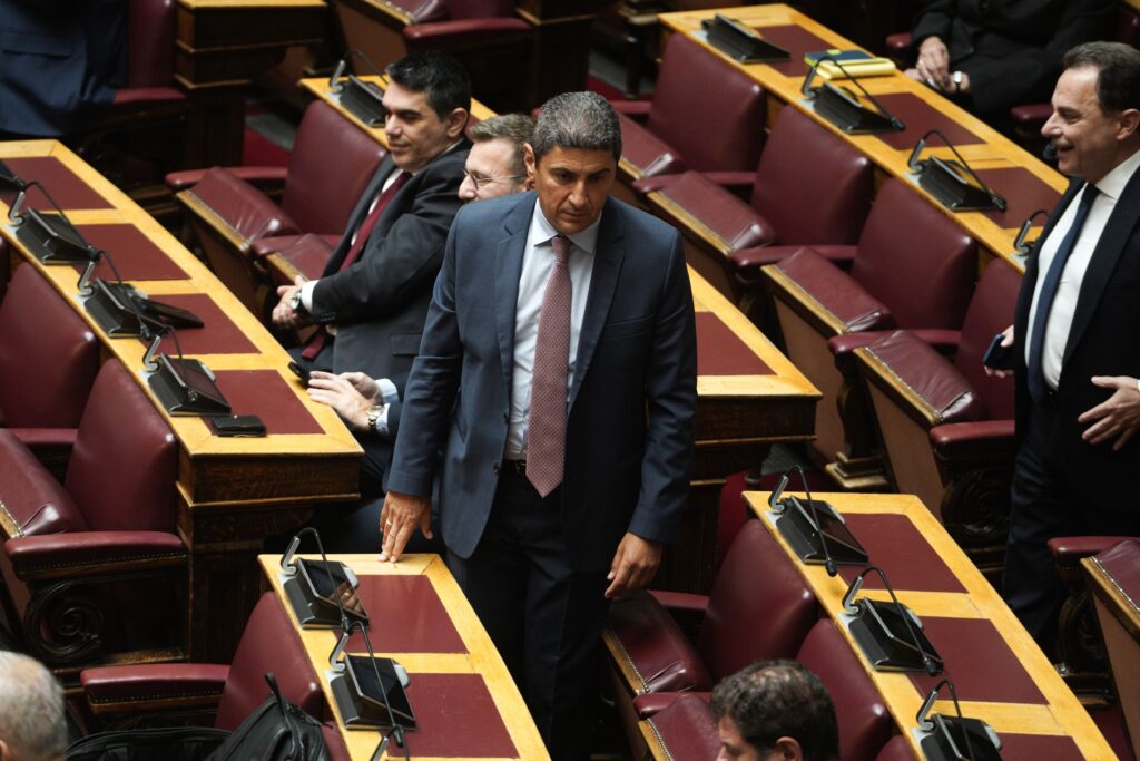Η κοινοβουλευτική Επιτροπή Δεοντολογίας εισηγείται την άρση της ασυλίας ...