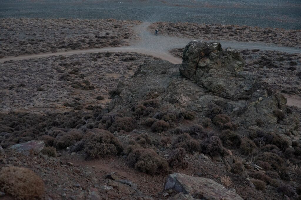Samos: Body of 7-year-old missing after refugee shipwreck found on ...
